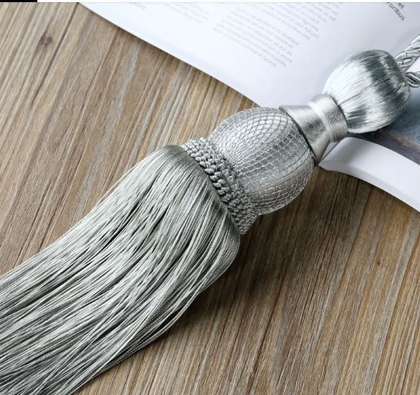 Grosse Quaste silber 66cm/ 1Stk. (Neu und originalverpackt) in Wohlen ...