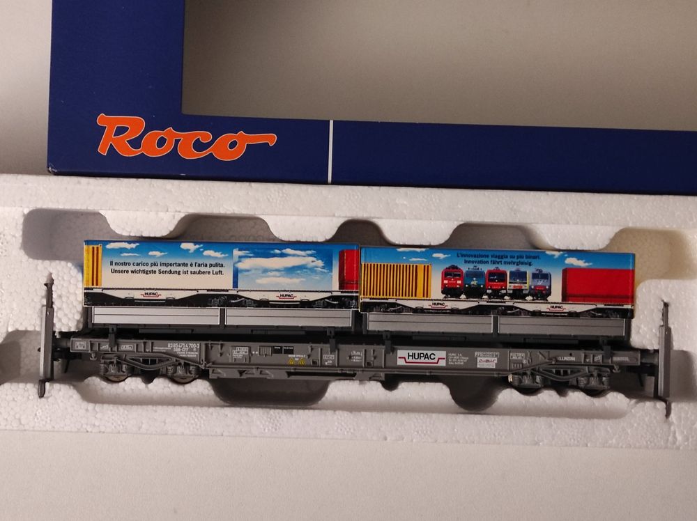 Taschenwagen mit 2 Hupac Auflieger der ÖBB von Roco H0 (Neu und ...