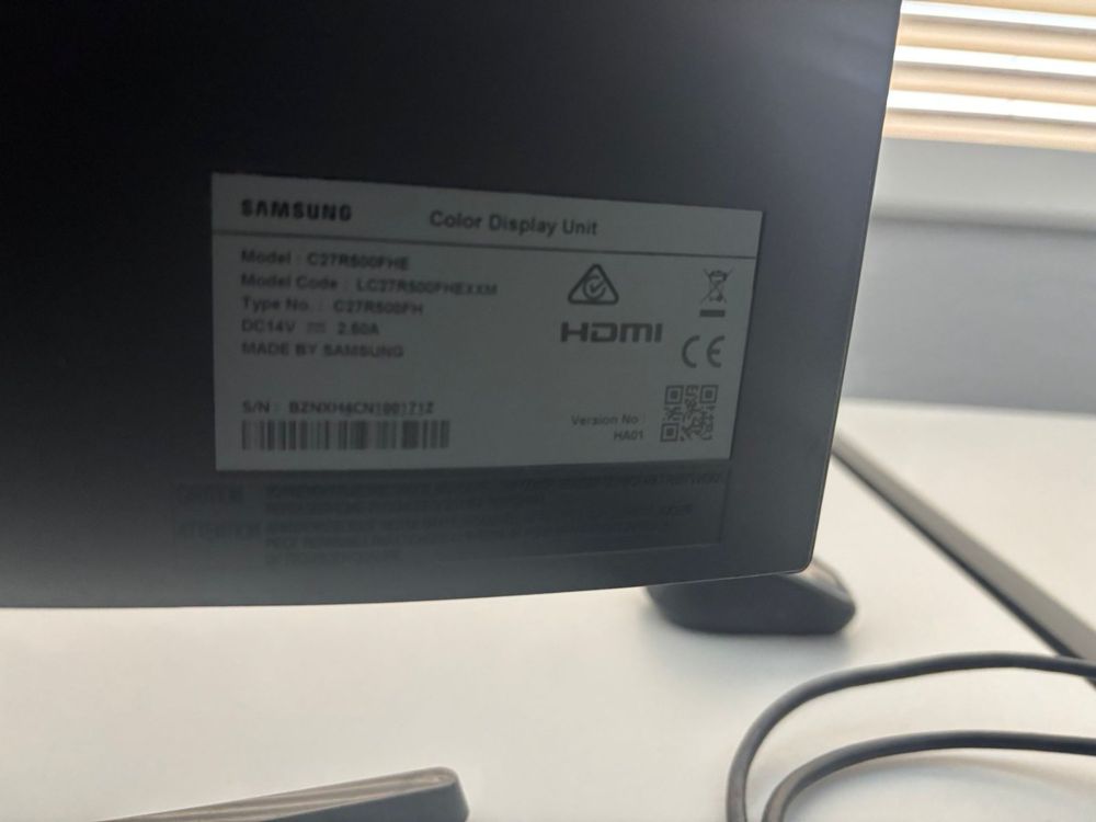 Samsung Curved Monitor 27 Zoll C27R500FHE – Full HD (Gebraucht) in ...