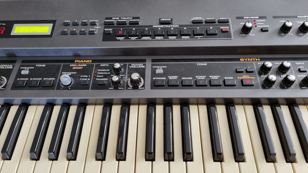 ROLAND VR-760 V-COMBO (Organ, Piano und Synth in einem) (Gebraucht) in ...