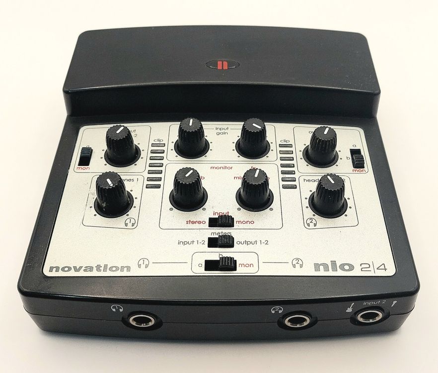 Novation Nio 2|4 In/4 Out USB Audio Interface with Direct FX (Gebraucht ...