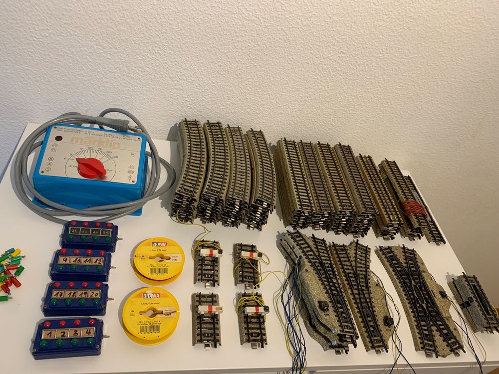 Verschiedenes Schienenmaterial M Gleise Set + Trafo (Gebraucht) in ...