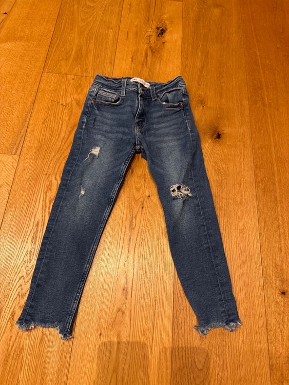 NEUE 🤩 Zara Jeans Gr. 116 coole Destroyed Optik (Neu und originalverpackt) in Luzern für CHF 6 ...