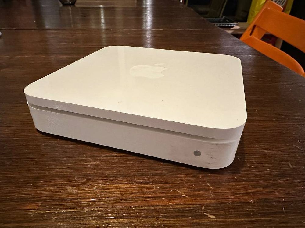 Apple AirPort Extreme Base Station (Gebraucht) in Basel für CHF 35 ...