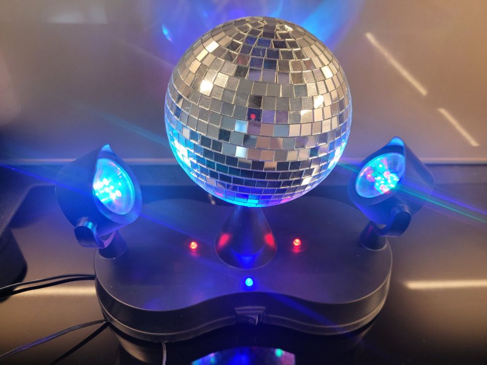 Discokugel klein (Gebraucht) in Steffisburg für CHF 12 – mit Lieferung ...
