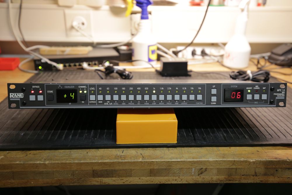 Rane MPE14 14Band Stereo Equalizer programmierbar, MIDI | Kaufen auf ...