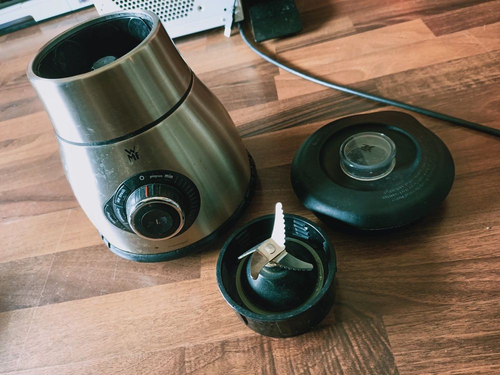 WMF Mixer "KULT pro Power" Standmixer ohne Glaskrug!!!! (Gebraucht) in ...
