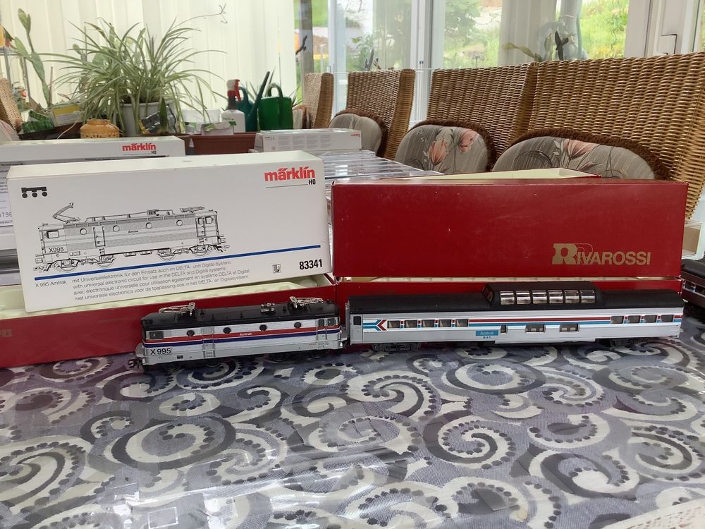 Märklin Delta Digital Amtrak x995 Elok + 4 Amtrak Pers.Wagen (Neu und ...