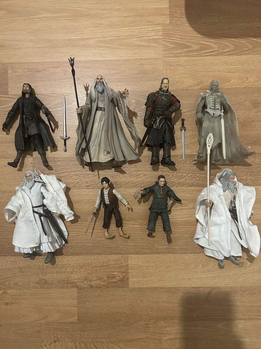 8 Lord of the Rings Figuren Toybiz Herr der Ringe (Gebraucht) in Kriens ...