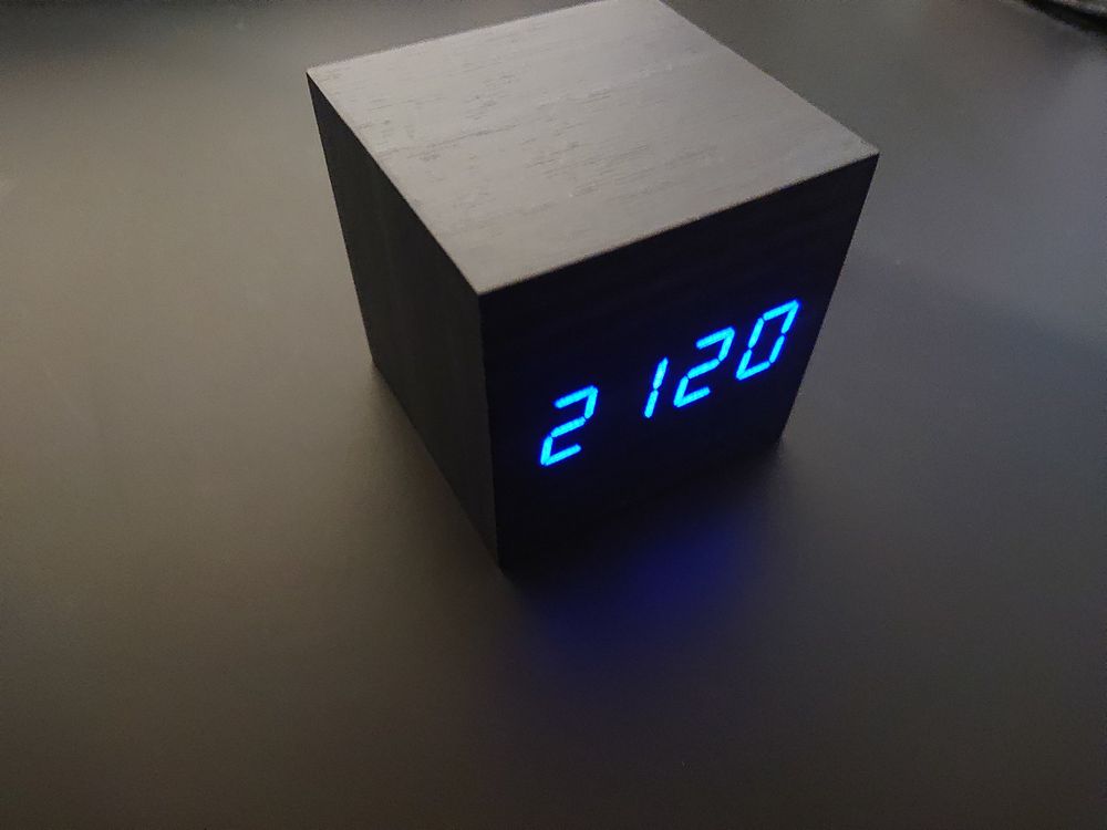 NEU - Digital Multi Info Cube Holz Design Voice Control LED (Neu und ...