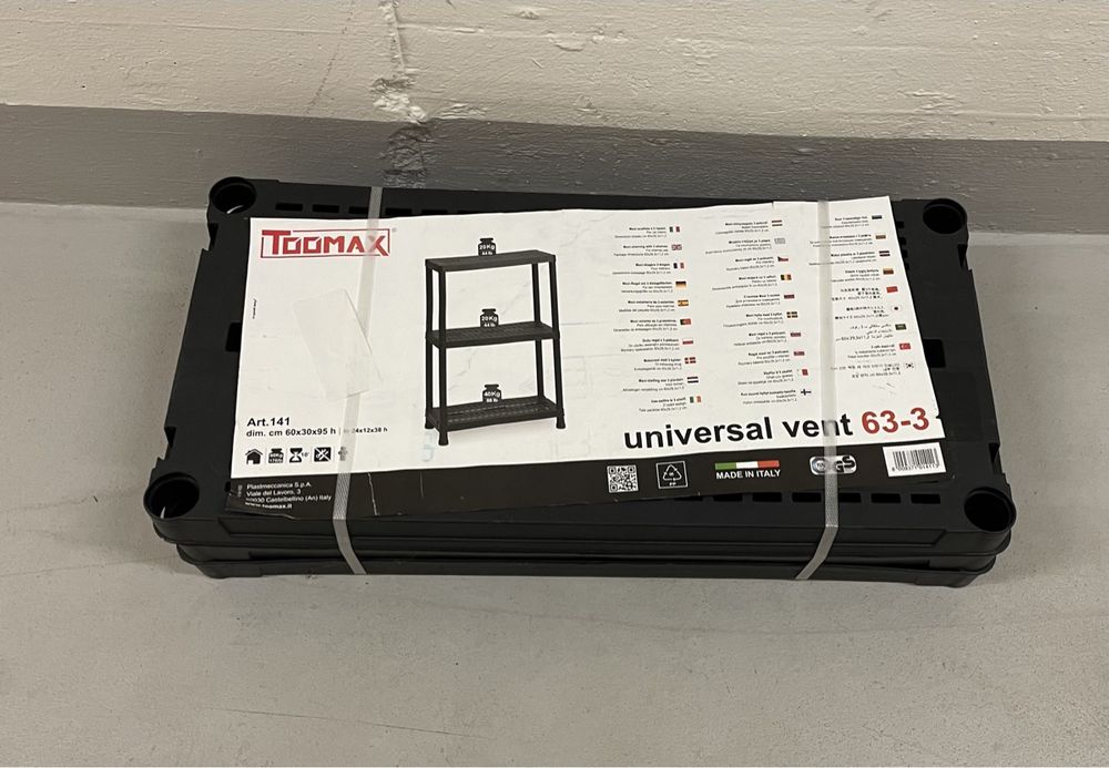 Toomax Kunstoffregal (Neu und originalverpackt) in Luzern für CHF 5 – mit Lieferung auf Ricardo ...