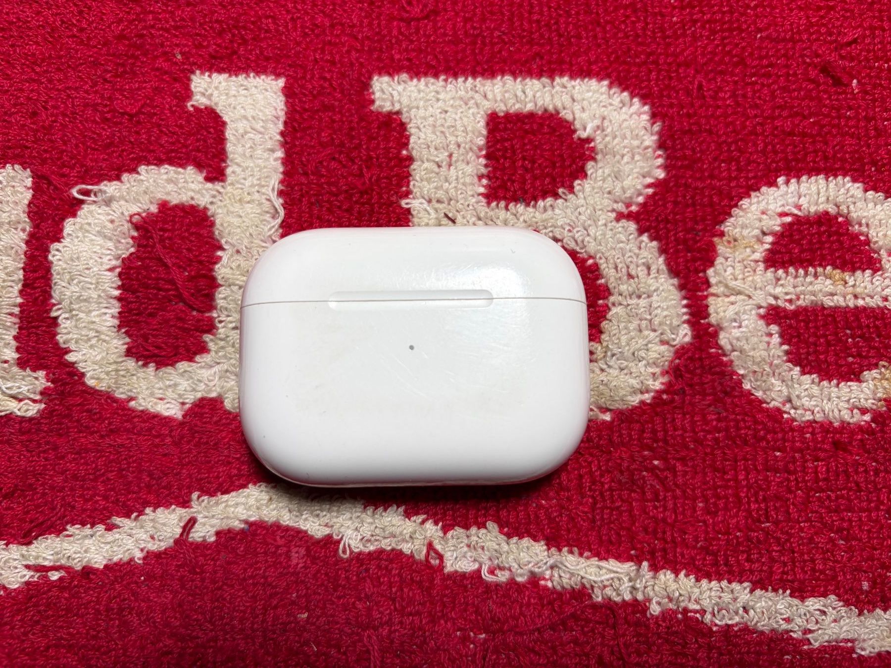 Apple AirPods Pro Case (Original) 1. Generation. (Gebraucht) in ...