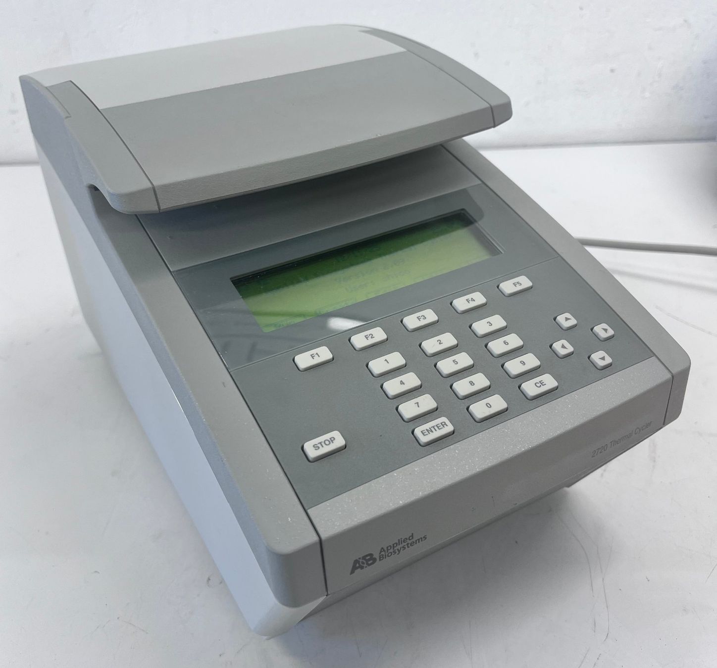 Applied Biosystems 2720 Compact 96-Well PCR Thermal Cycler (Gebraucht ...