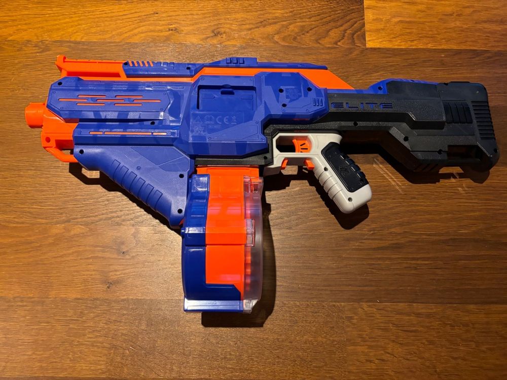 NERF N-STRIKE ELITE INFINUS Elektroblaster | Kaufen auf Ricardo