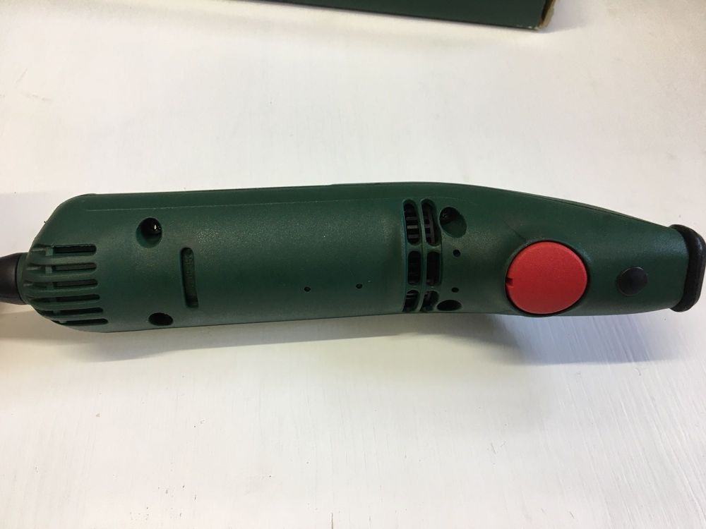 Elektroschaber Bosch PSE 180e | Kaufen auf Ricardo