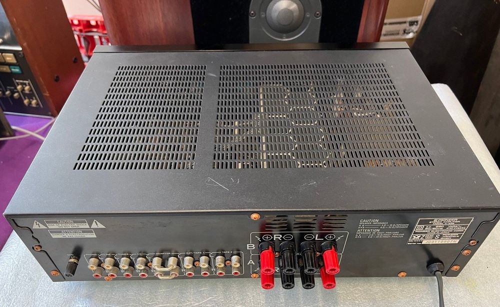 Pioneer Vollverstärker A-335 (Gebraucht) in Bazenheid für CHF 66 – mit Lieferung auf Ricardo kaufen