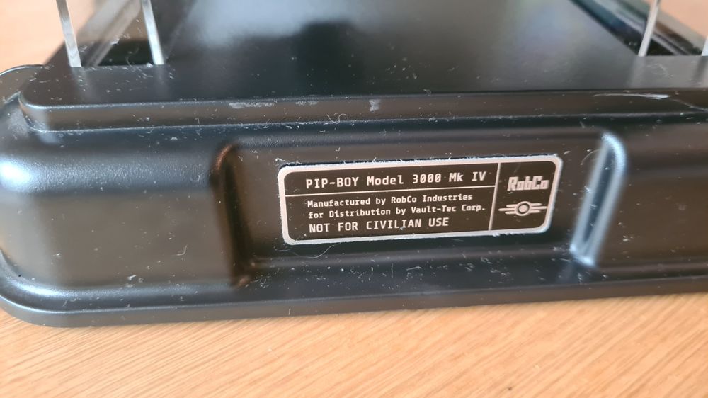 Fallout 4 Collector's Edition - VAULT TEC Robco BIP-BOY (Gebraucht) in ...