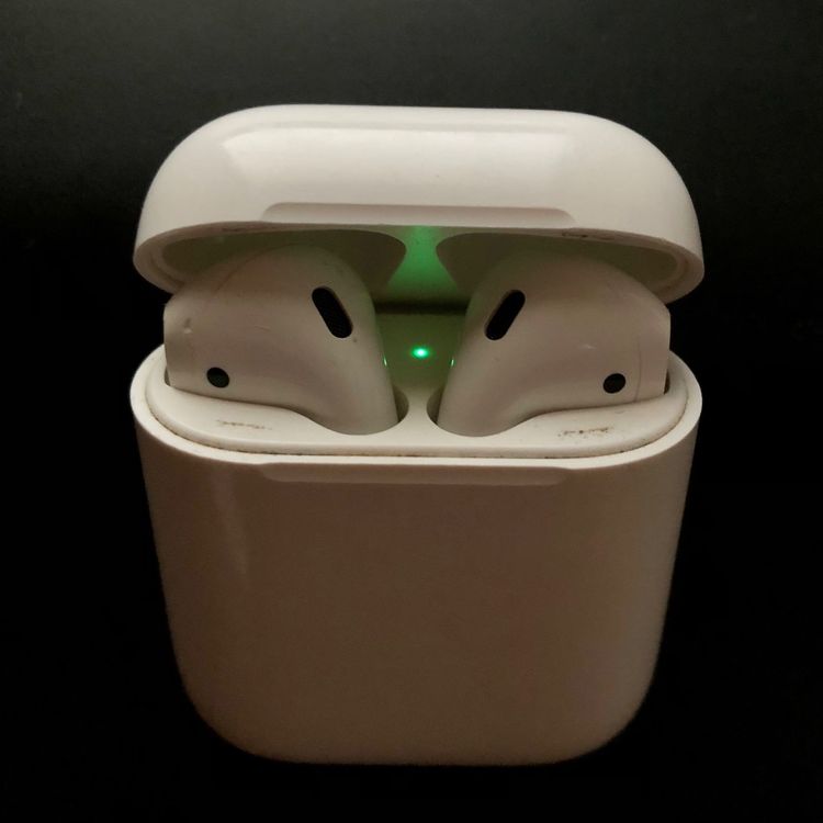 Apple AirPods 1. Generation | Kaufen auf Ricardo