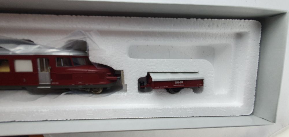Märklin 37869 Triebwagen Serie RCe 2/4 in OVP (BSW) (Gebraucht) in Birr ...