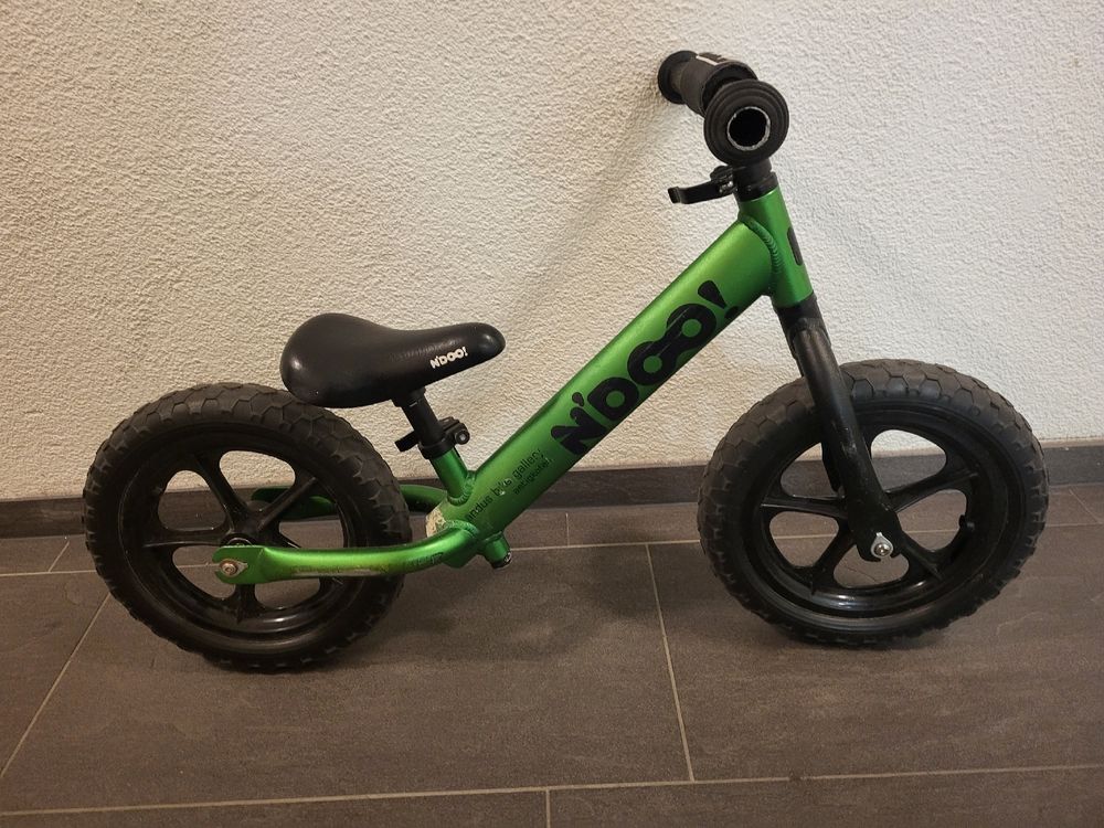 Nido! Laufrad grün, höhenverstellbar (Gebraucht) in Zuchwil für CHF 5 ...
