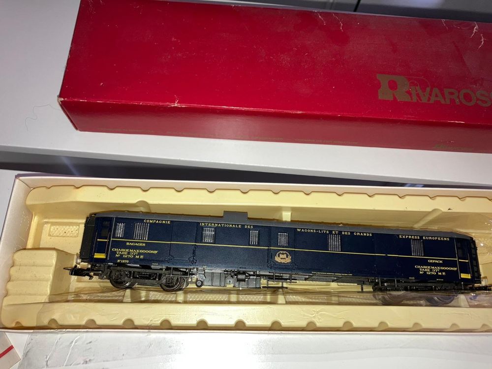 Rivarossi Orient Express Wagen (Gebraucht) in Belp für CHF 32 – mit Lieferung auf Ricardo kaufen