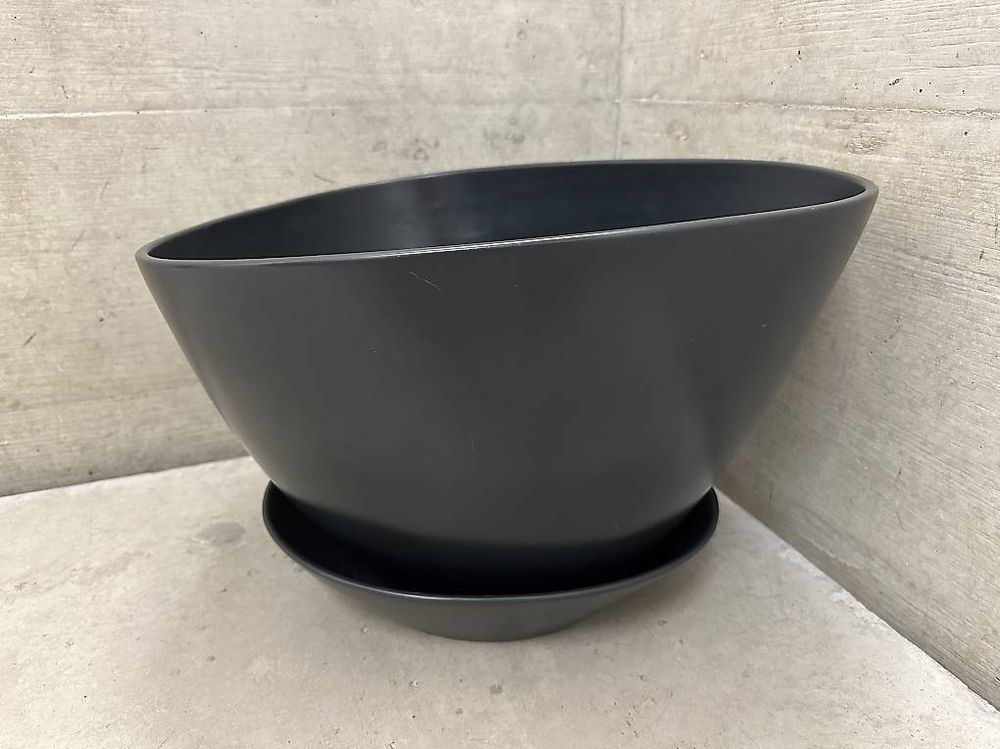 Plant pot black ceramic 32cm Ikea BIGARRÅ / Pflanzentopf (Gebraucht) in ...