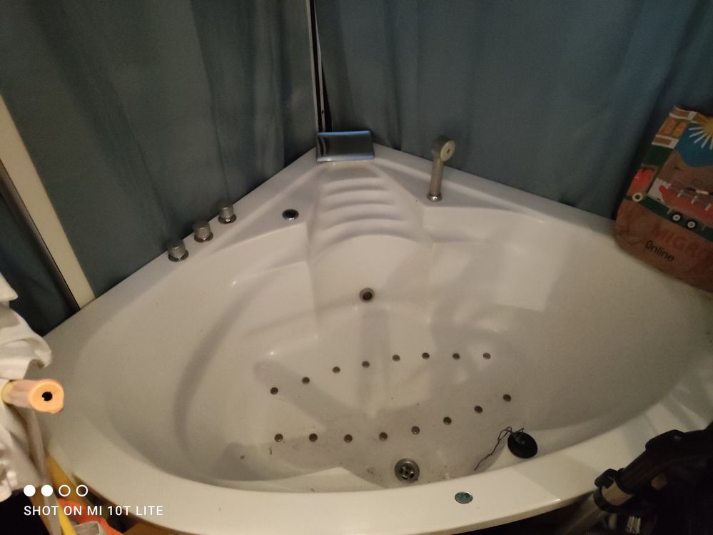 Ein Bau wirlpool | Kaufen auf Ricardo