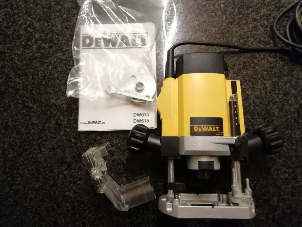 DeWalt Oberfräse Dw615 Defekt (Defekt) in Utzigen für CHF 50 – mit ...