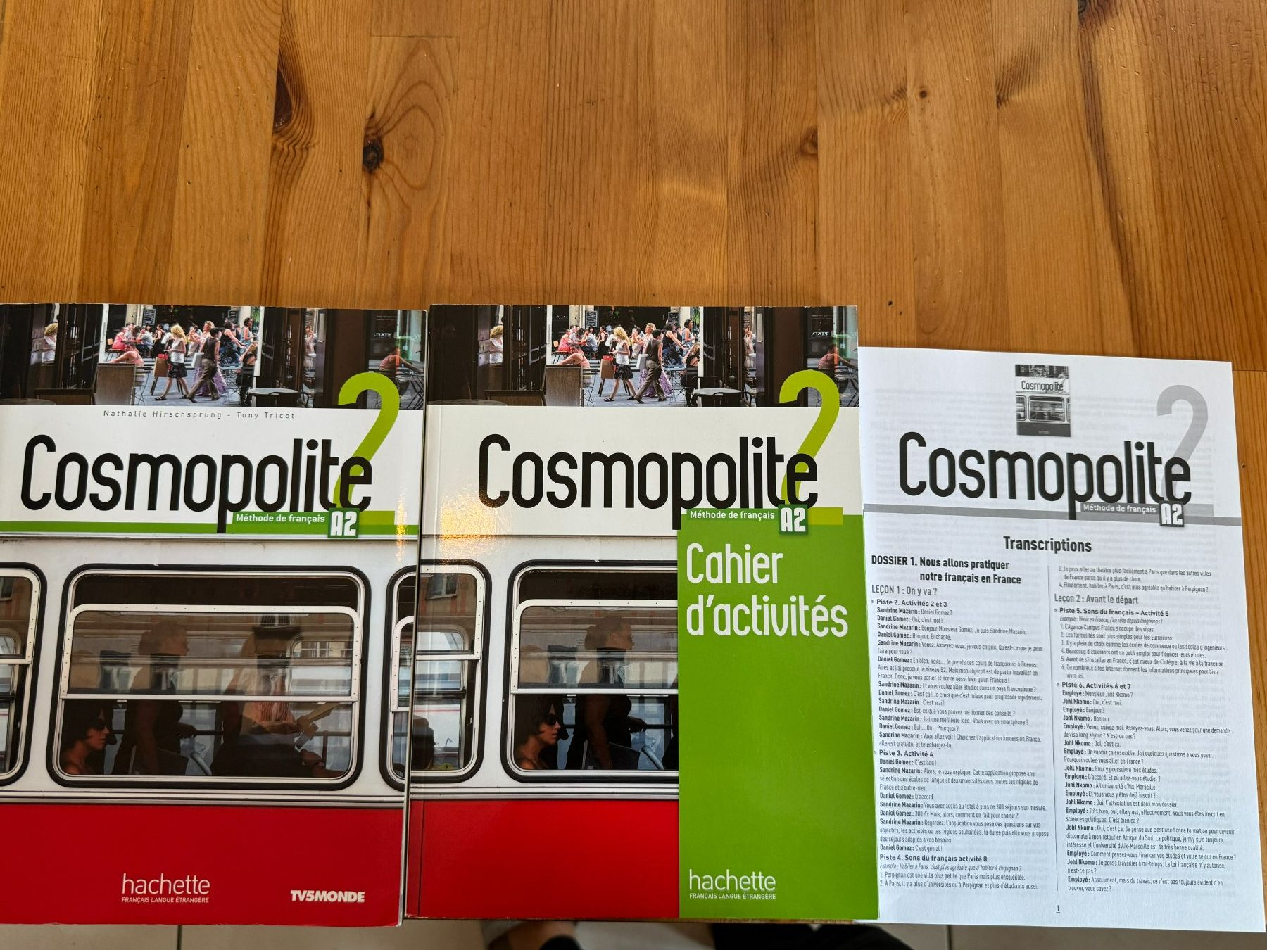 Cosmopolite 2 - Livre de l'élève, Cahier d'activités, CDs (Gebraucht ...