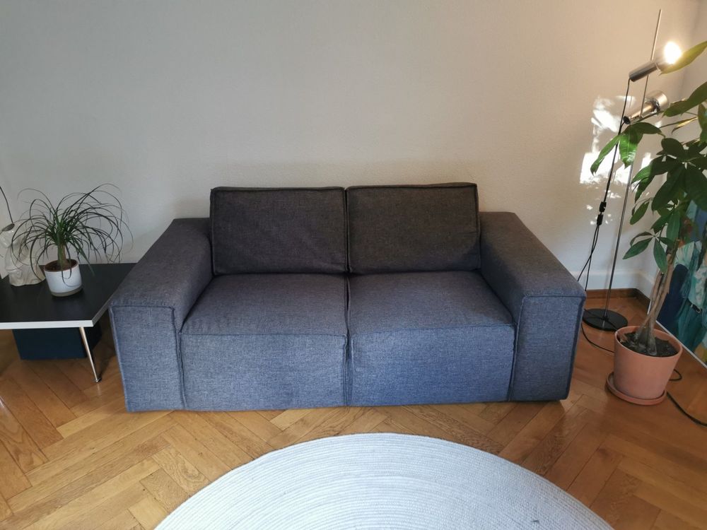 Neuwertiges Interio Sofa, grau | Kaufen auf Ricardo