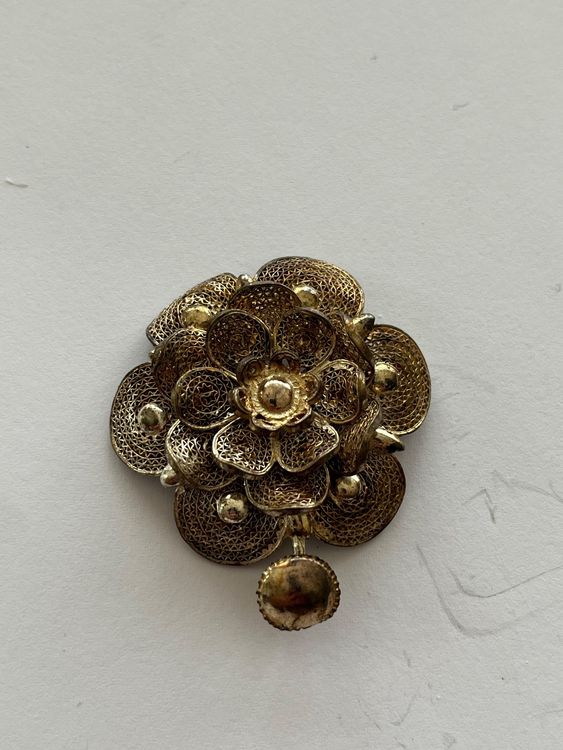 Trachtenschmuck silber (Gebraucht) in Langnau am Albis für CHF 10 – mit Lieferung auf Ricardo kaufen