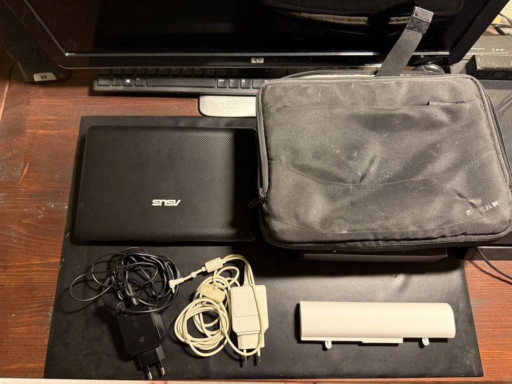 Mini PC portable Asus avec accessoires (Gebraucht) in Enges für CHF 40 ...