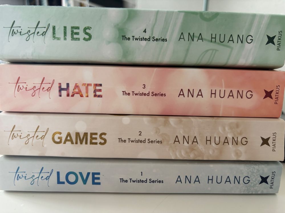 The Twisted Series – Ana Huang | Kaufen auf Ricardo