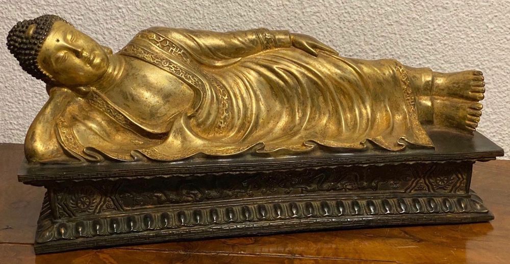 Grosser liegender vergold. Bronze Buddha (Gebraucht) in Root für CHF 1130 – mit Lieferung auf ...