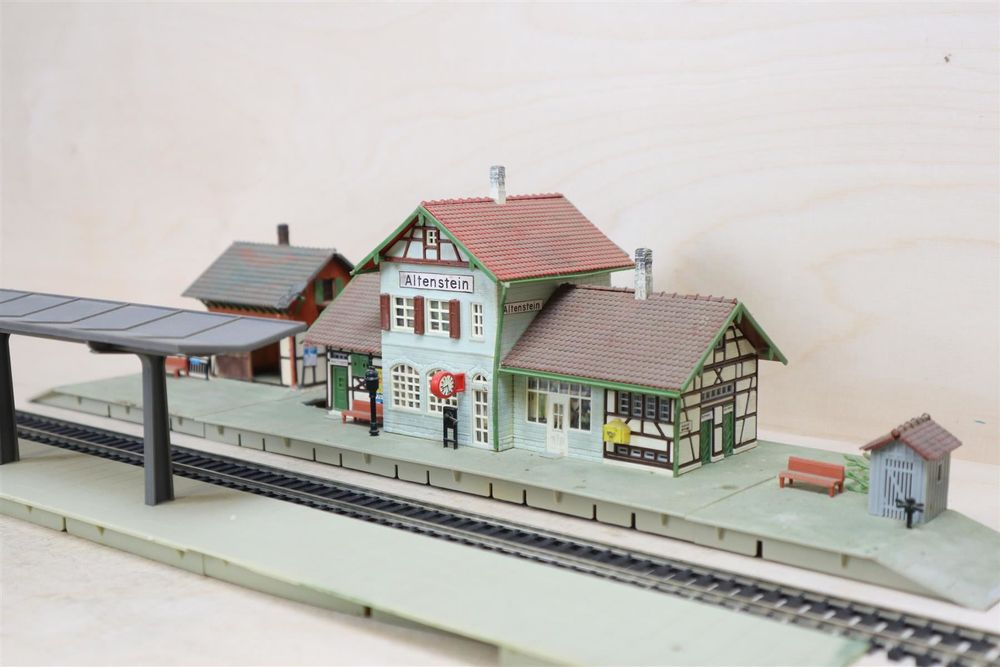 FALLER Bahnhof & Bahnsteig Set - H0 | Kaufen auf Ricardo