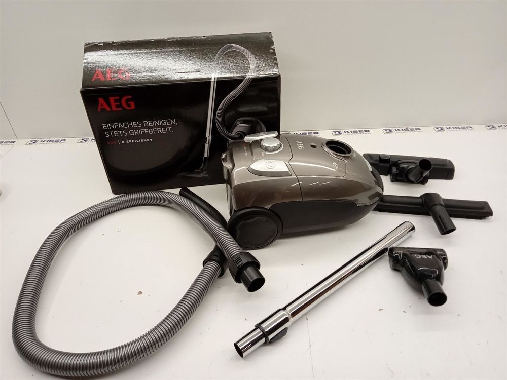 AEG Staubsauger, VX4- 1 -GM-T | Kaufen auf Ricardo