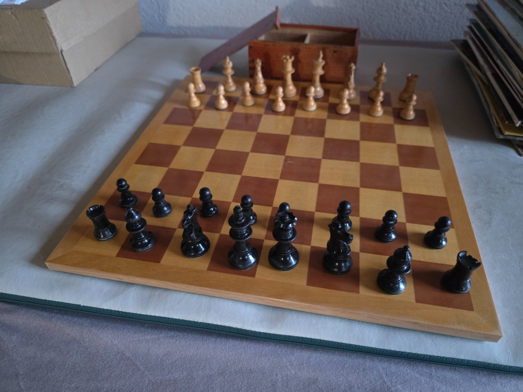Vintage Schach Spiel Holz mit Holz Figuren 37 cm (Gebraucht) in ...