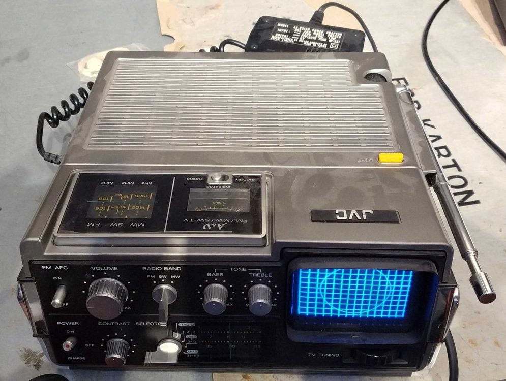 Mini Fernseher / Radio (JVC) | Kaufen auf Ricardo