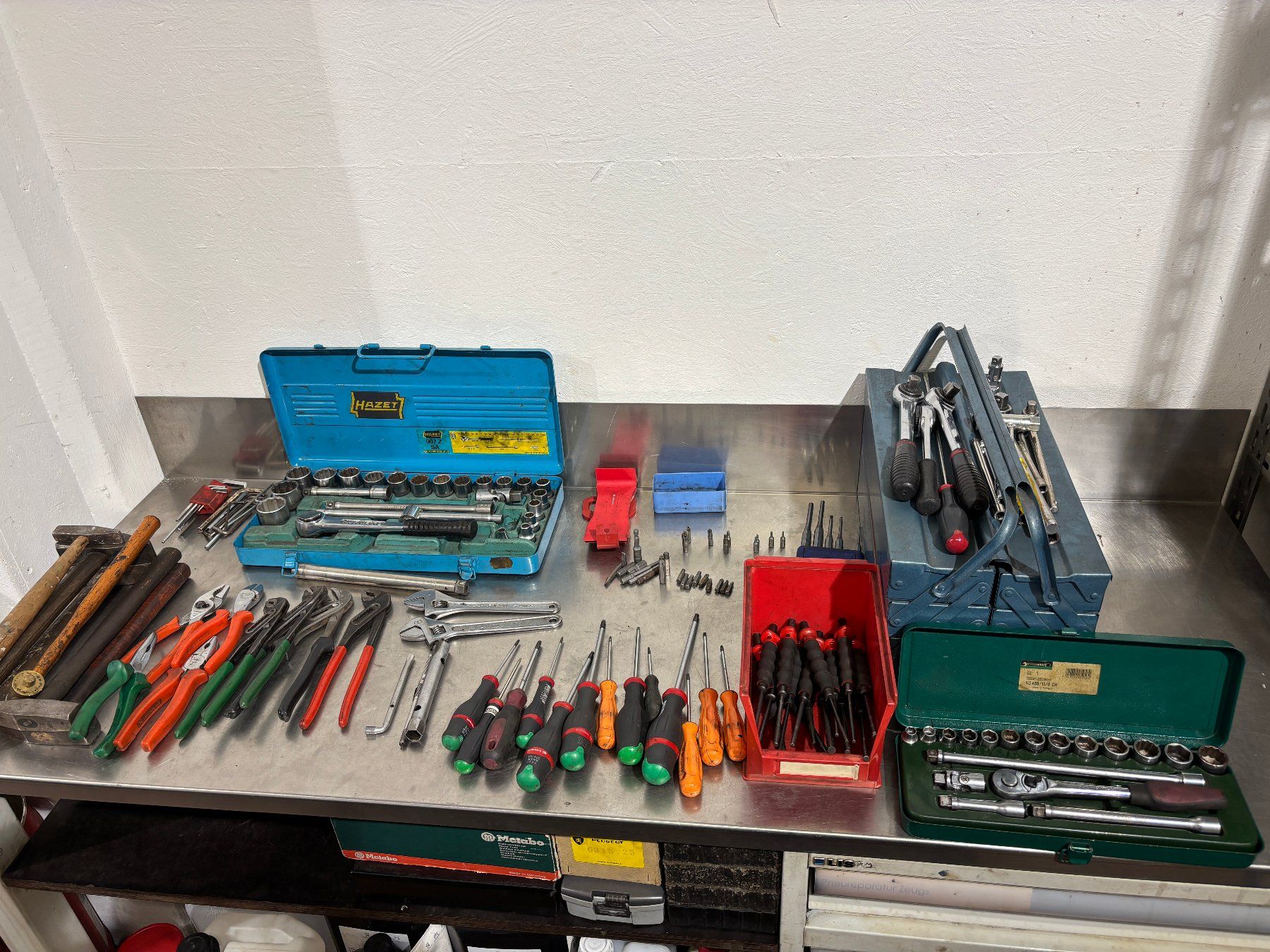 Werkzeugsammlung, diverse Werkzeugsets (Gebraucht) in Murten für CHF 500 – nur Abholung auf ...