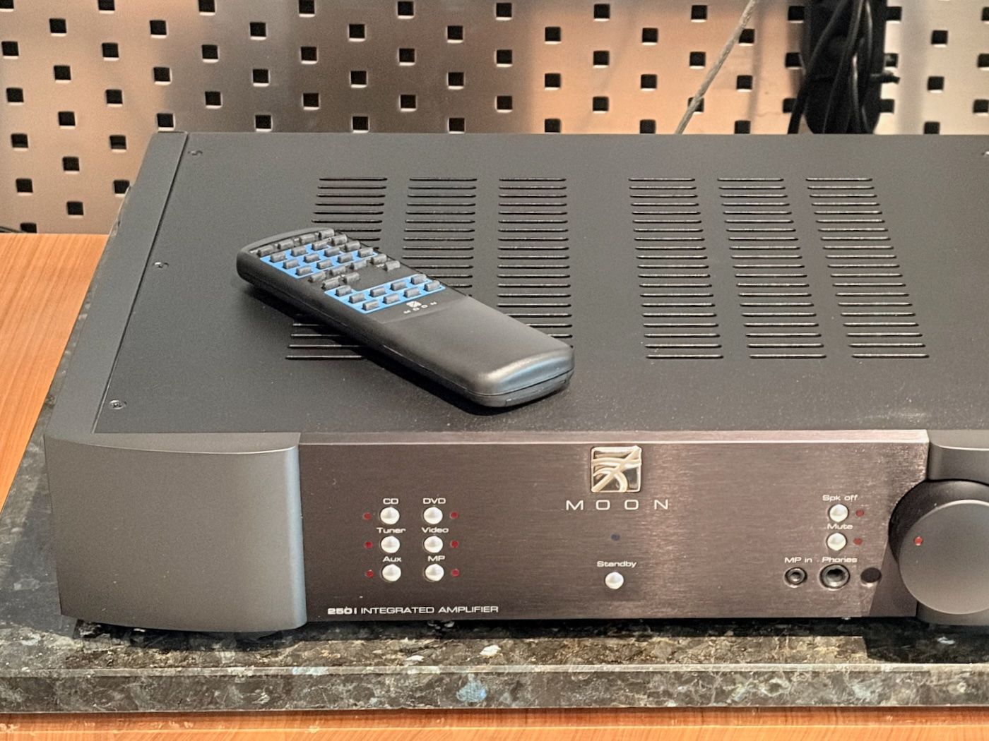 Moon Audio 250i High-End Vollverstärker Handmade in Kanada (Gebraucht ...