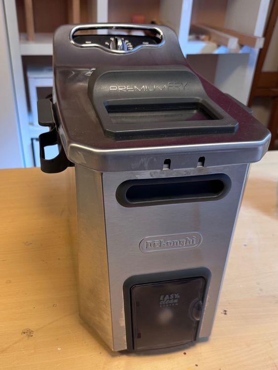 DeLonghi Fritteuse "Premium Fry" - fast neu ! (Gebraucht) in Hofstetten ...