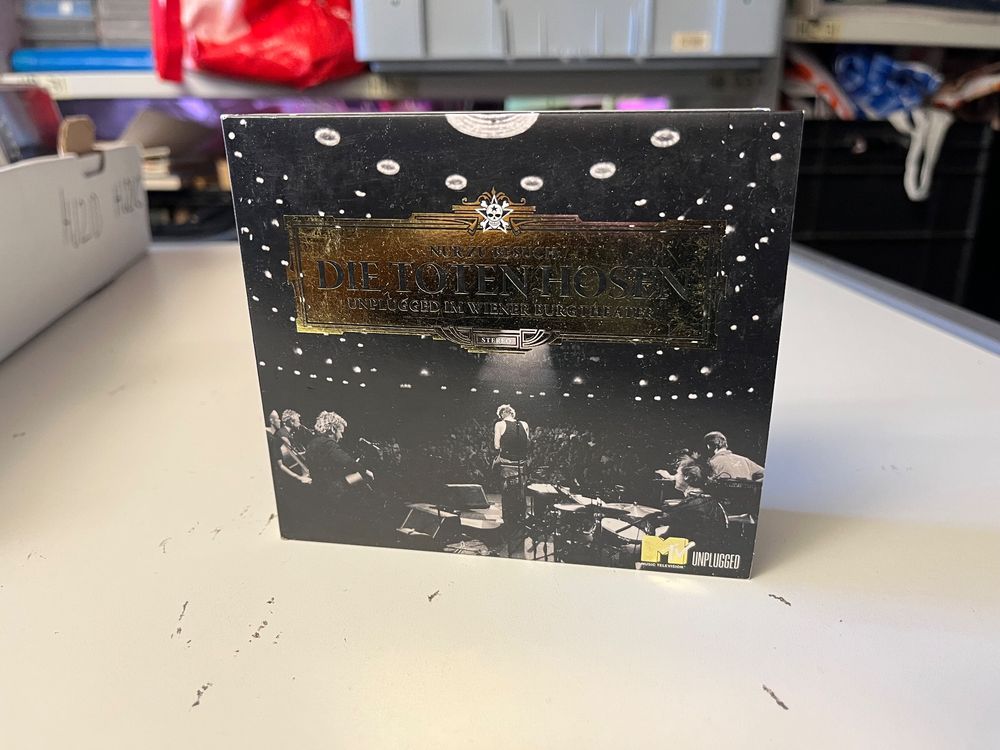 Die Toten Hosen - Nur Zu Besuch: Unplugged - HJ41B (Gebraucht) in Küsnacht ZH für CHF 4 – mit ...