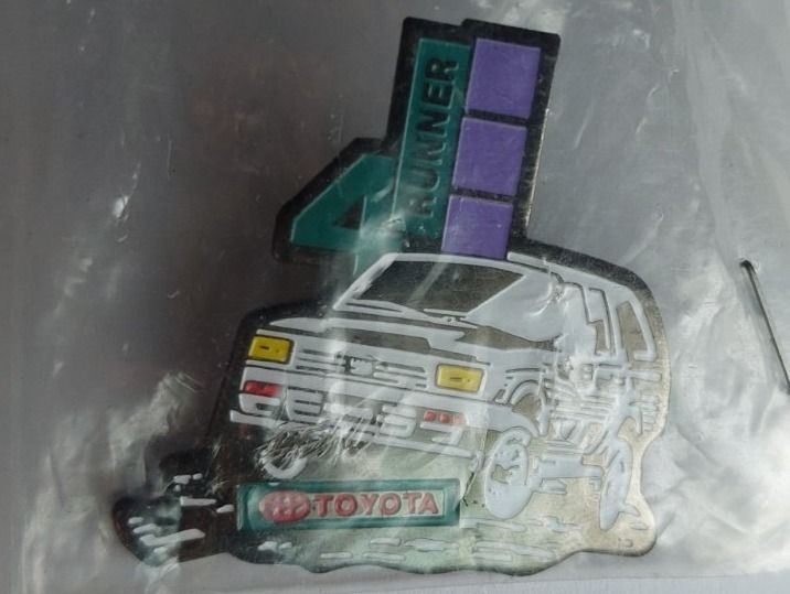 Toyota Pin (Gebraucht) in Zürich für CHF 1 – mit Lieferung auf Ricardo ...