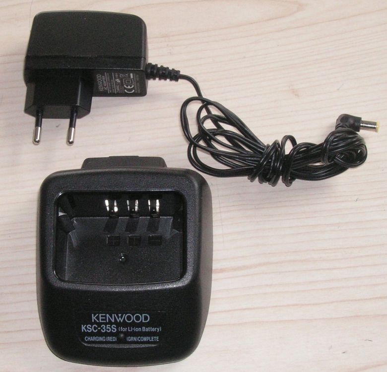 Kenwood KSC-35S Standlader (Gebraucht) in Wetzikon ZH für CHF 10 – mit ...