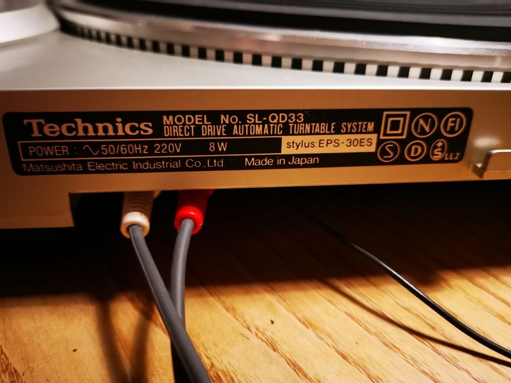 Plattenspieler Technics SL-QD 33 inkl. neuem Tonabnehmer | Kaufen auf ...