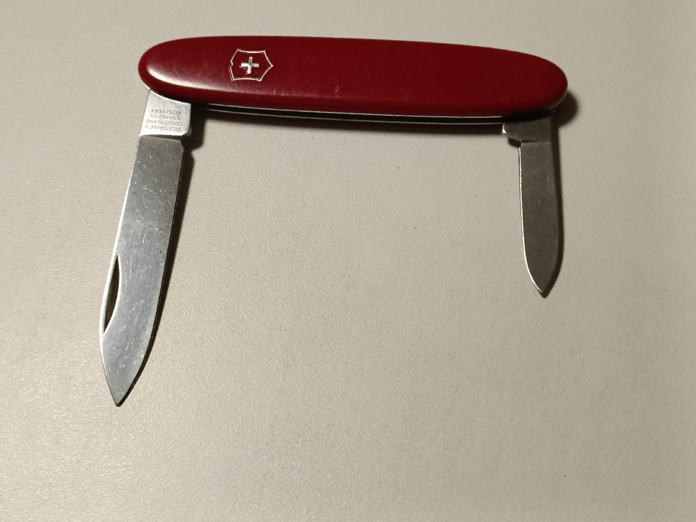 ancien Couteau Victorinox 2 lames (Gebraucht) in Vernayaz für CHF 8 – mit Lieferung auf Ricardo ...