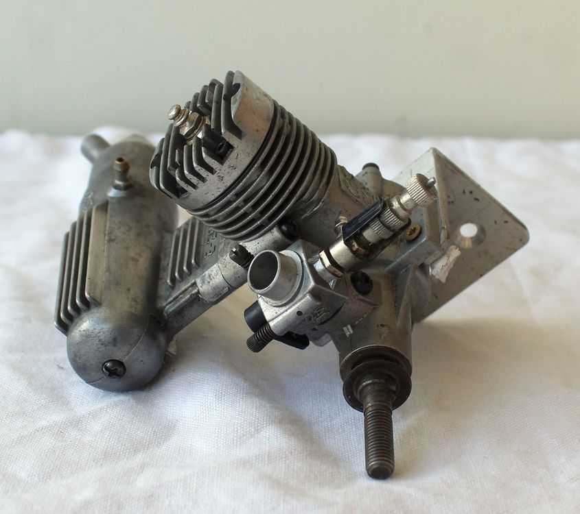Vintage Flugmodellmotor OS MAX 20 FP E-2030 (Gebraucht) in Zürich für ...