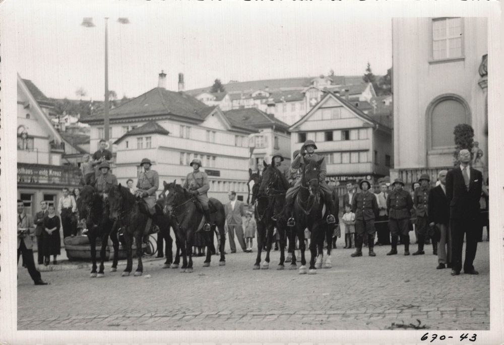 Heimkehr Der Truppen Erich Ackermann Rest Rössli Kaufen Auf Ricardo