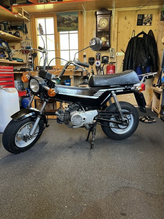 Stilvolle Motorrad Zu Verschenken Fotos