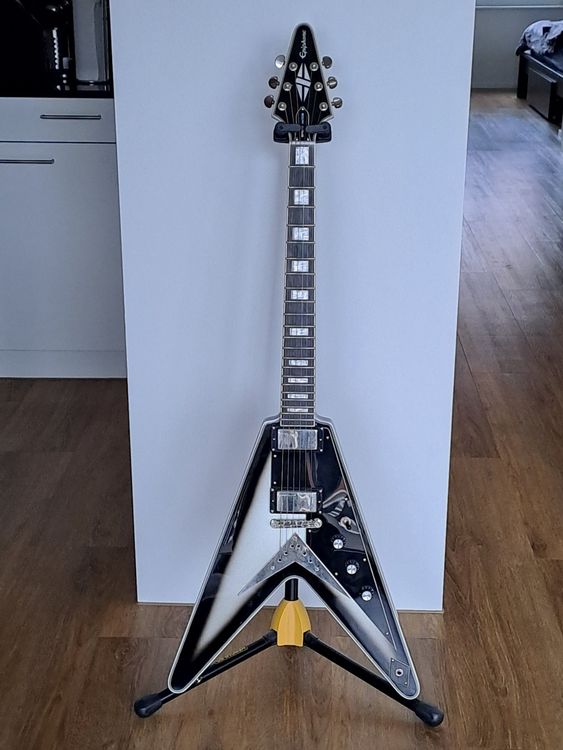 Epiphone Ltd. Ed. Brent Hinds Flying-V Custom | Kaufen auf Ricardo